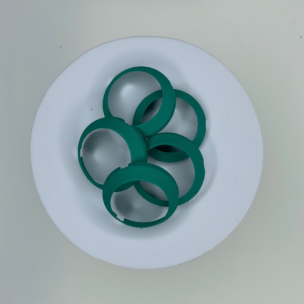 1" (-16) Clam Shell of 5 seals, 37° JIC 316 SS Loctite® Coated – Flaretite